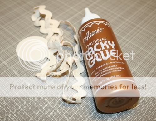 Technique Tidbit Thursday: Ric Rac Flower | Scrapbooker's Club House Blog