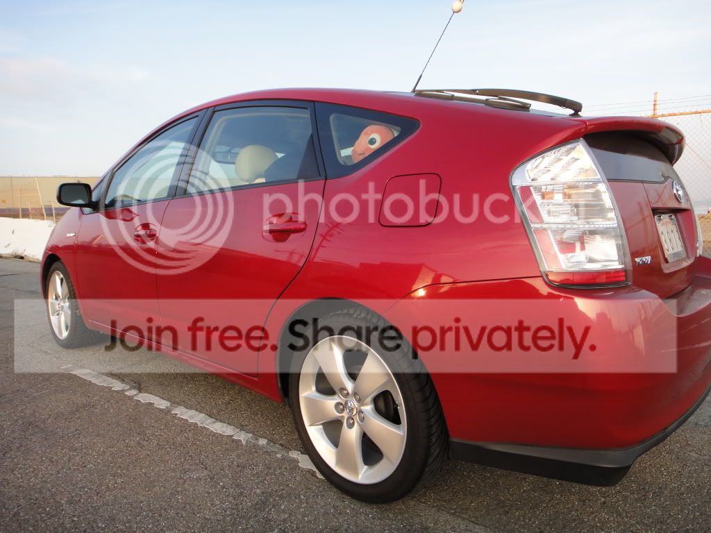17" Prius V wheels on Gen-2 Prius (pics) | PriusChat