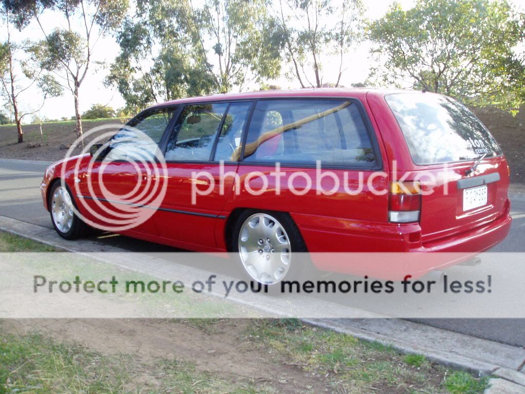 vr wagon v6 auto $3000 | Just Commodores